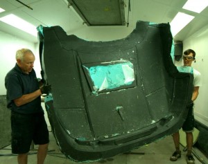 Ferrari F40 LM Restoration Part 5 – Build Threads